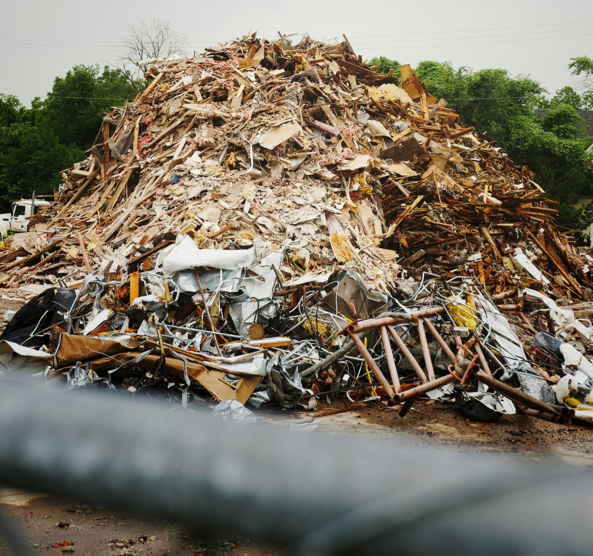 5 Tips to Cut Out Construction Waste on the Job - CNR Magazine